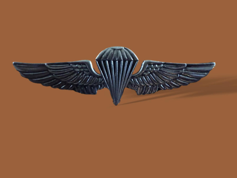 U.S MILITARY MARINE CORPS PARATROOPER JUMP WINGS PIN – Clay's Military