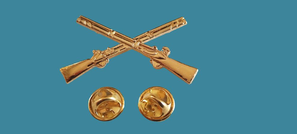 U.S MILITARY INFANTRY PIN CROSSED RIFLES METAL HAT LAPEL BADGES 1 3/4 ...