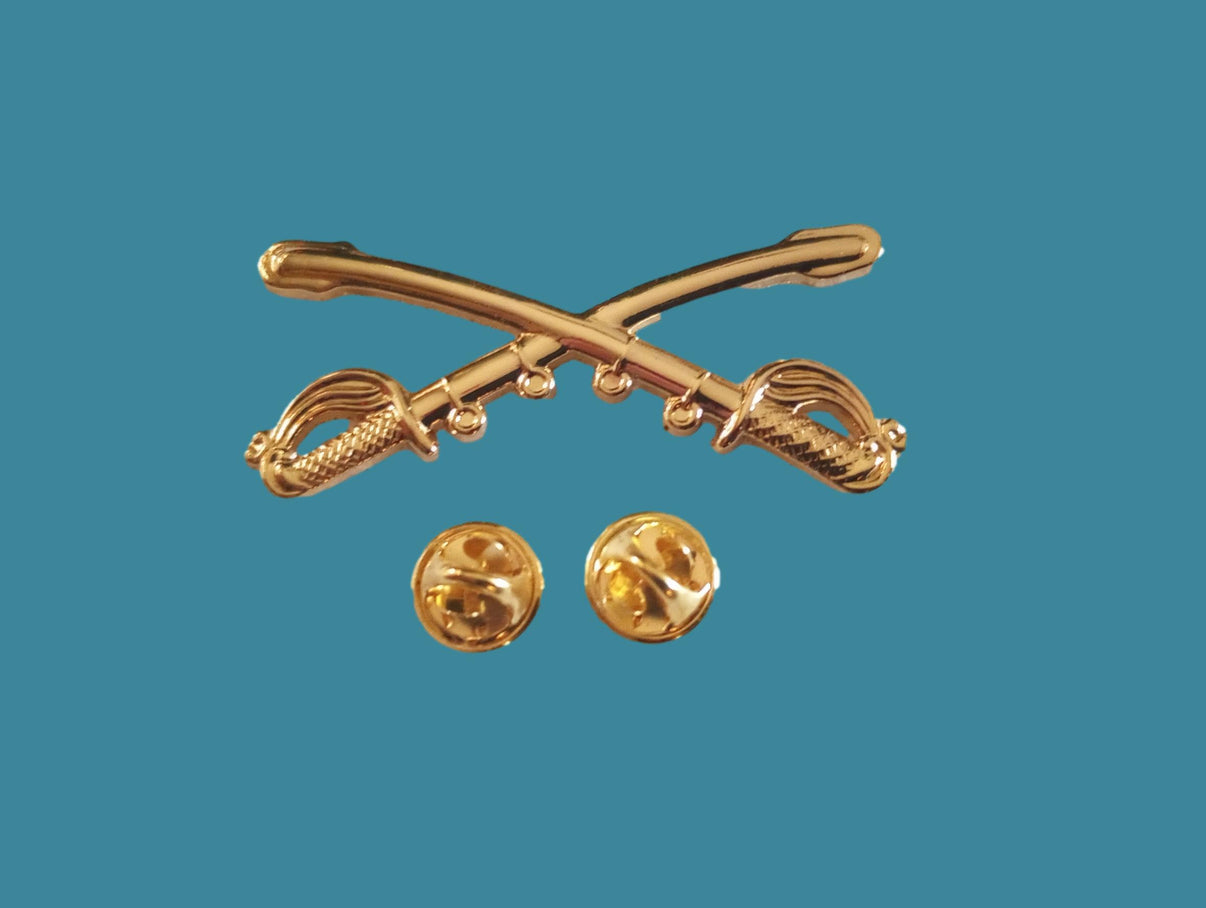U.S MILITARY CAVALRY METAL HAT BADGES PIN CROSSED SABERS SWORDS LARGE ...