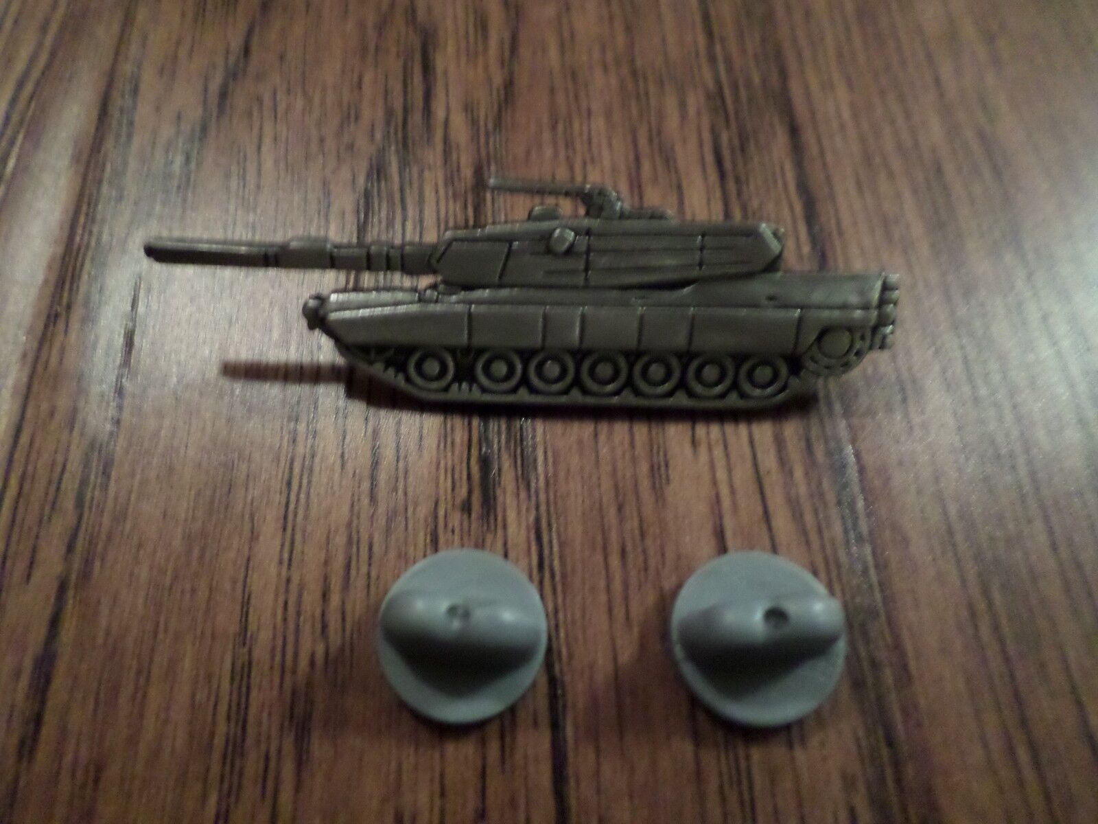 U.S MILITARY M1-A1 ABRAMS TANK HAT PIN BADGE U.S ARMY MARINE CORPS ...