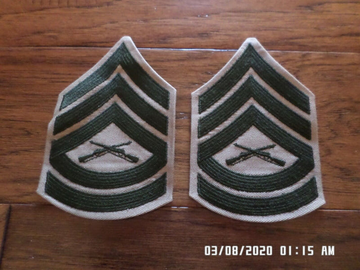 MARINE CORPS GUNNERY SERGEANT SHOULDER PATCHES SERVICE KHAKI UNIFORM C ...