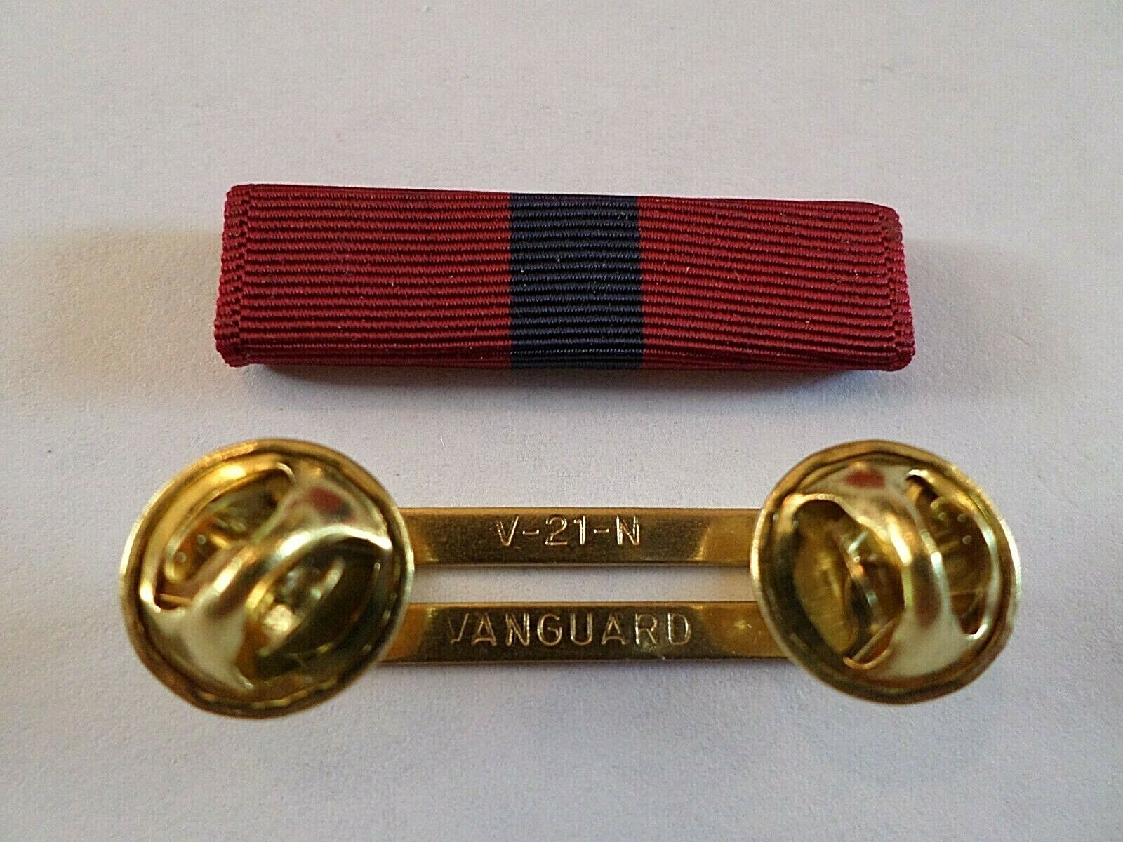 MARINE CORPS GOOD CONDUCT RIBBON WITH BRASS RIBBON HOLDER U.S MILITARY ...