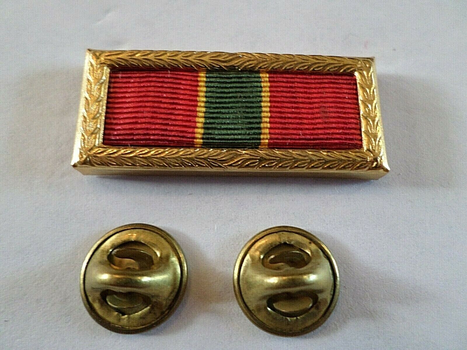 ARMY SUPERIOR UNIT AWARD RIBBON WITH BRASS RIBBON HOLDER U.S MILITARY ...