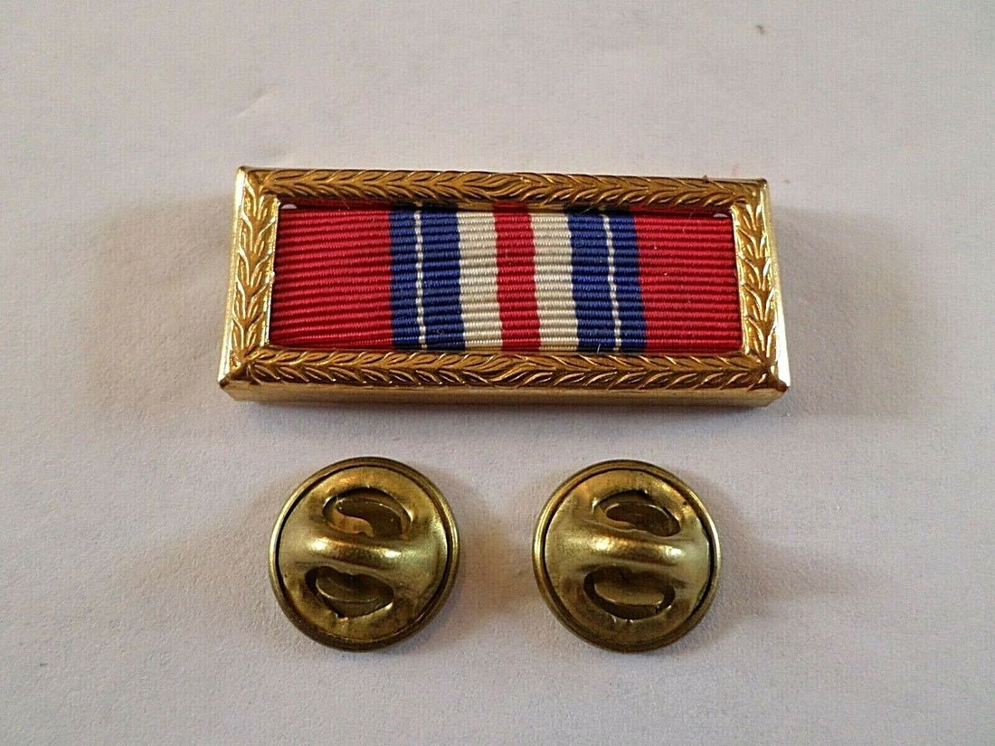 ARMY VALOROUS UNIT AWARD RIBBON WITH BRASS RIBBON HOLDER U.S MILITARY ...