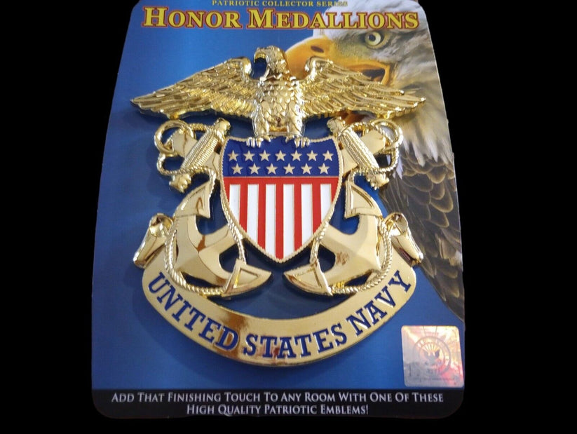 U.S NAVY WALL MEDALLION PLAQUE SHADOW BOX EAGLE SHIELD & ANCHORS INSIG ...